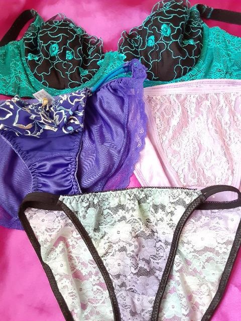 派手鮮やかカラフルカラーsexyランジェリー下着色々4点まとめて♪豪華刺繍艶々光沢スケスケレース 新品・中古のオークション モバオク